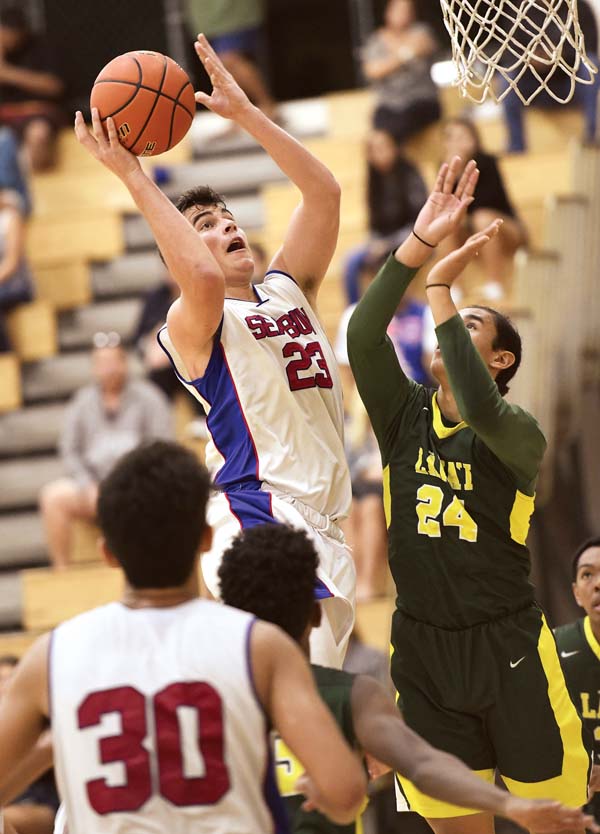 Spartans win battle of unbeatens | News, Sports, Jobs - Maui News
